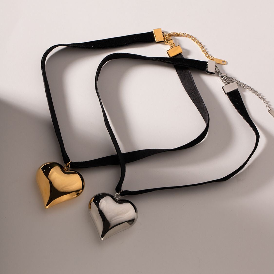 VELVET CORD HEART – Scar's Official Shop